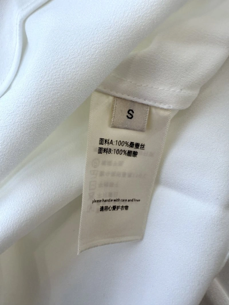 Accurate model Unclassified Brand Dress