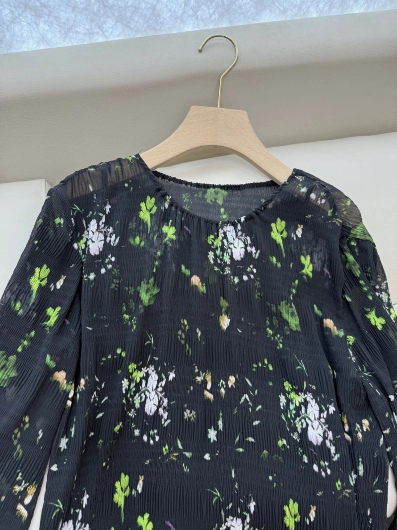 Exact replica Unclassified Brand Dress