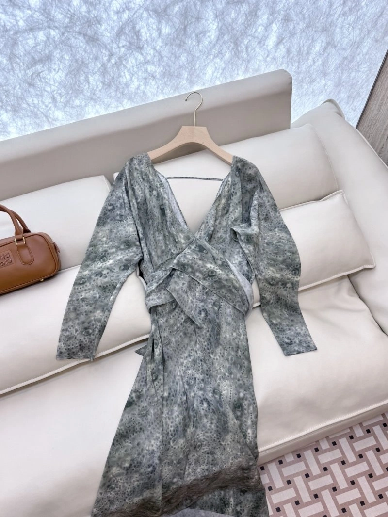 1:1 copy Unclassified Brand Dress