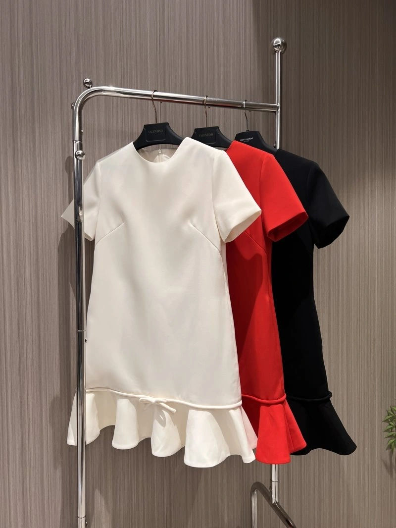 Brand-authenticated Unclassified Brand Dress
