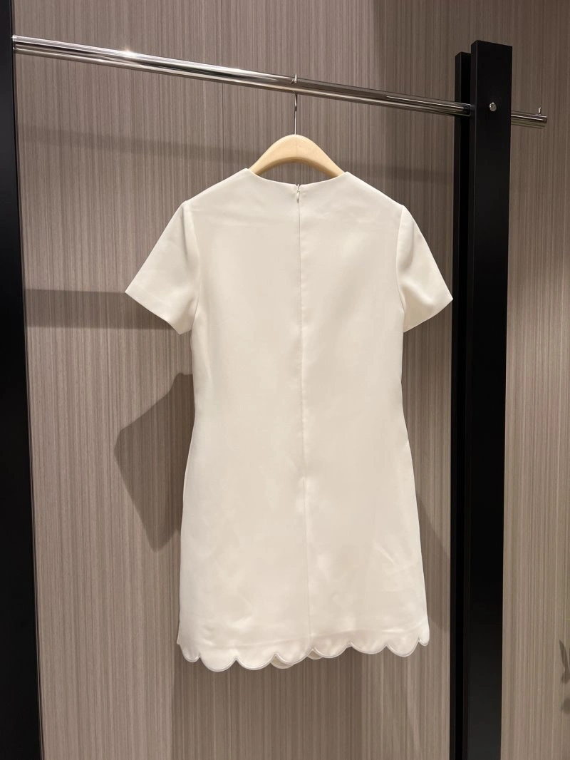 High accuracy Unclassified Brand Dress