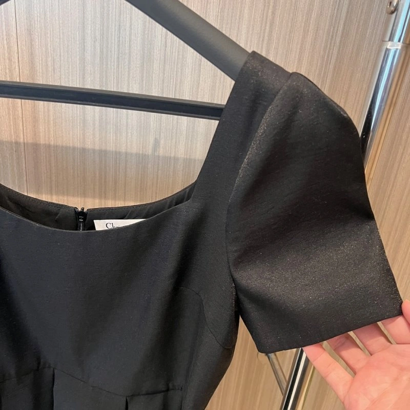 Legit Unclassified Brand Dress