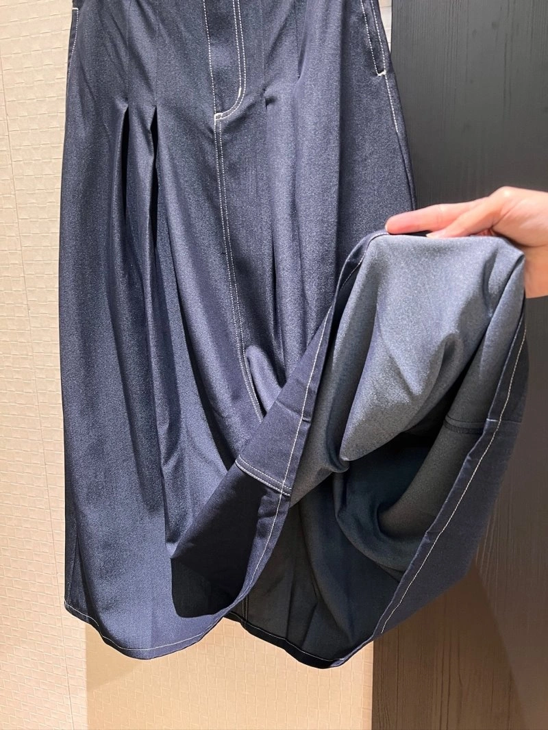 Real Unclassified Brand Dress