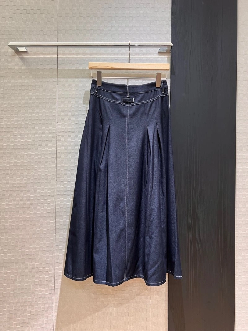 Real Unclassified Brand Dress