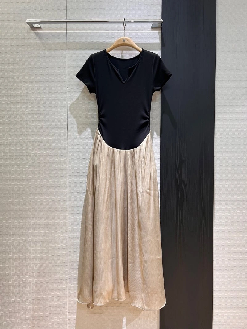 Unclassified Brand Dress