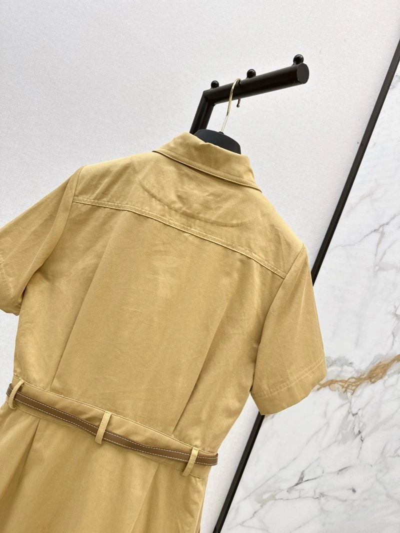 Legit Unclassified Brand Dress