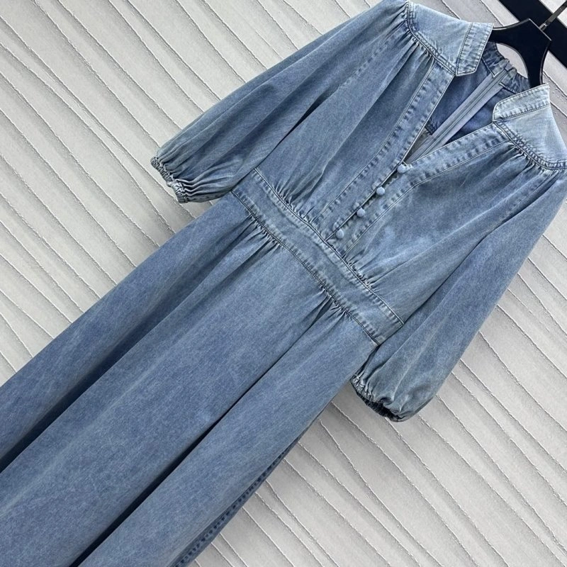 Value-priced Unclassified Brand Dress