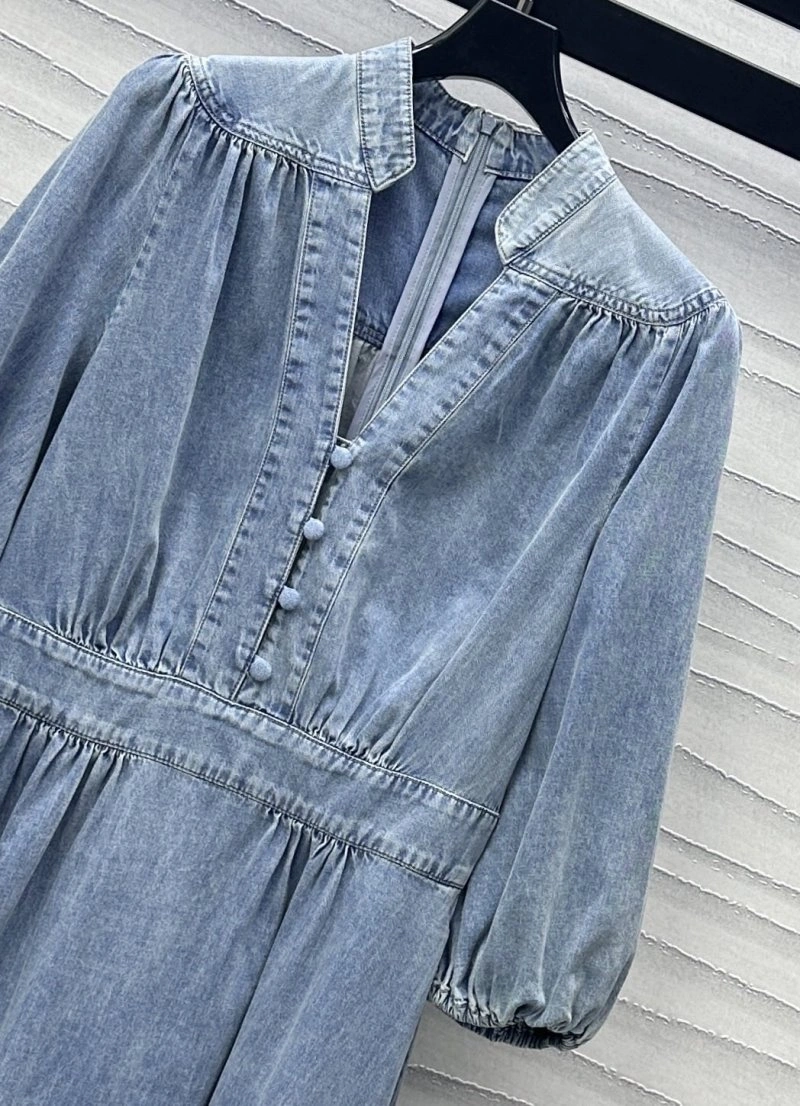 Value-priced Unclassified Brand Dress