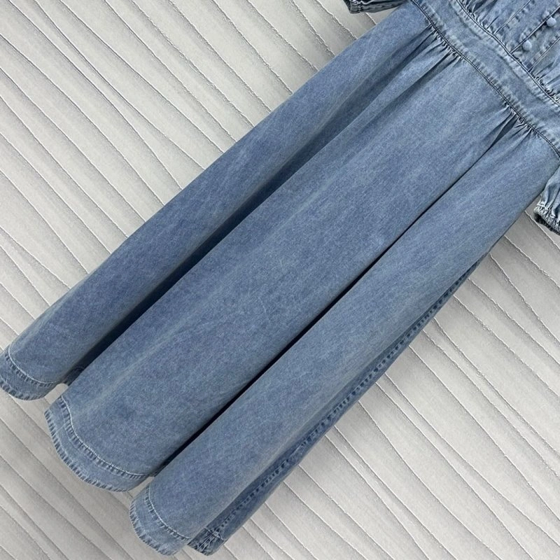 Value-priced Unclassified Brand Dress