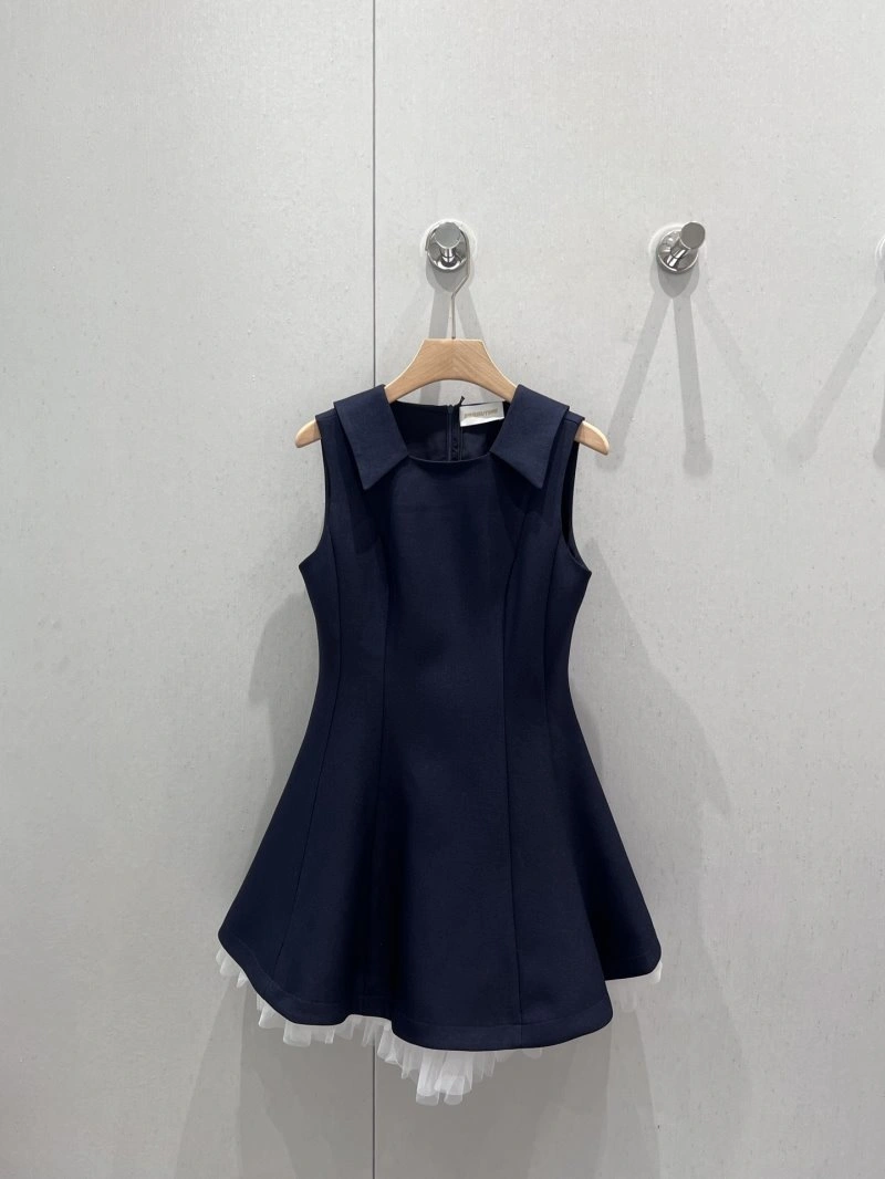 Unclassified Brand Dress