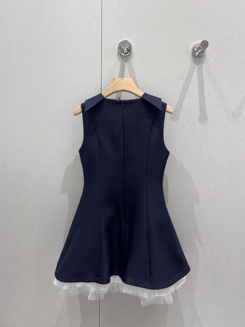 Cut-rate Unclassified Brand Dress