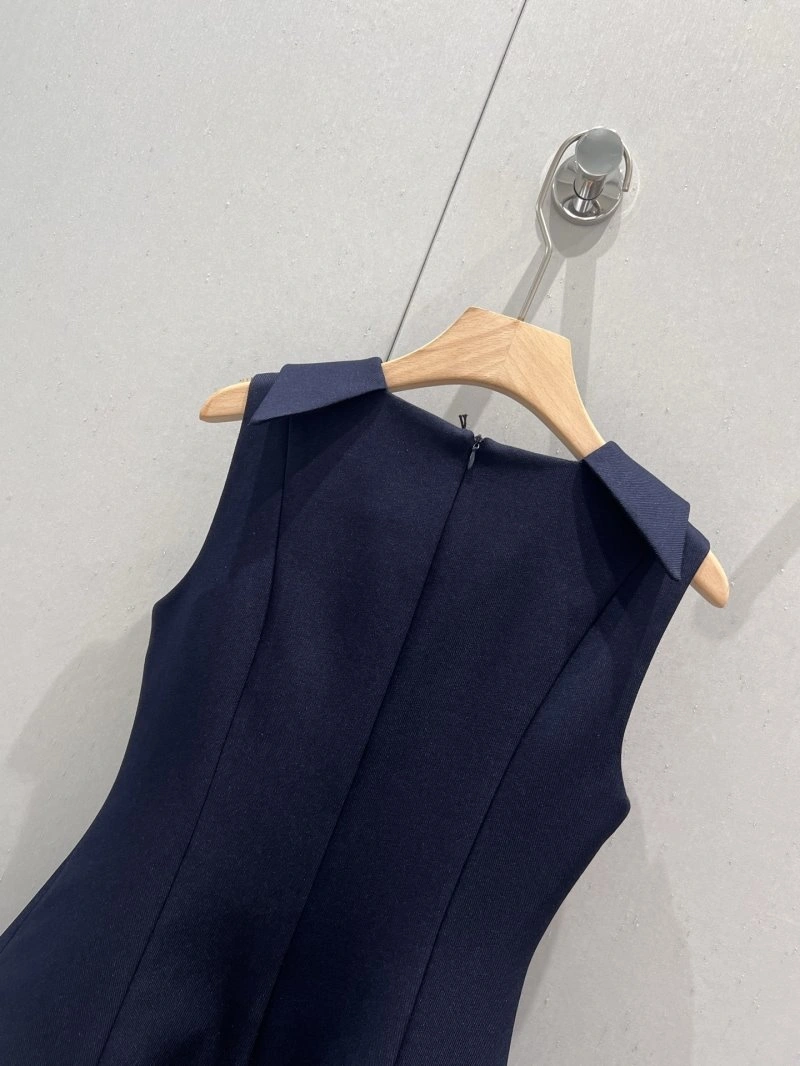 Cut-rate Unclassified Brand Dress