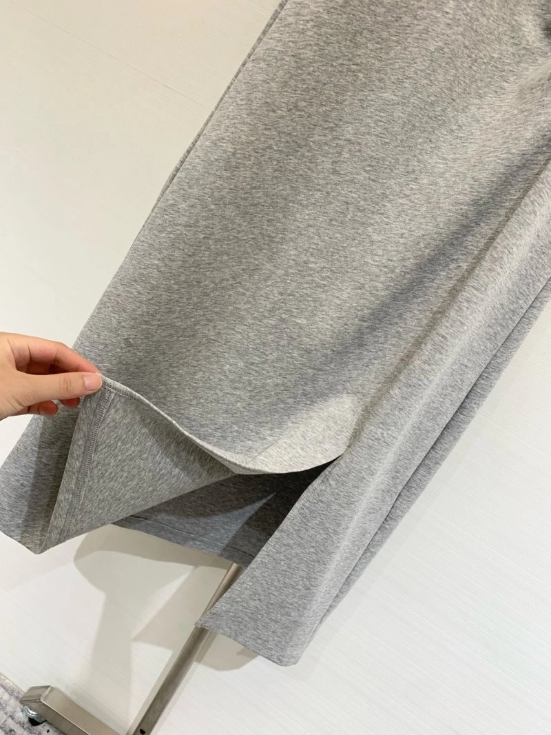 Accurate model Unclassified Brand Dress