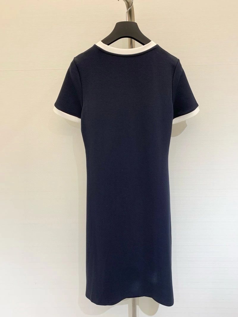 Low-cost Unclassified Brand Dress