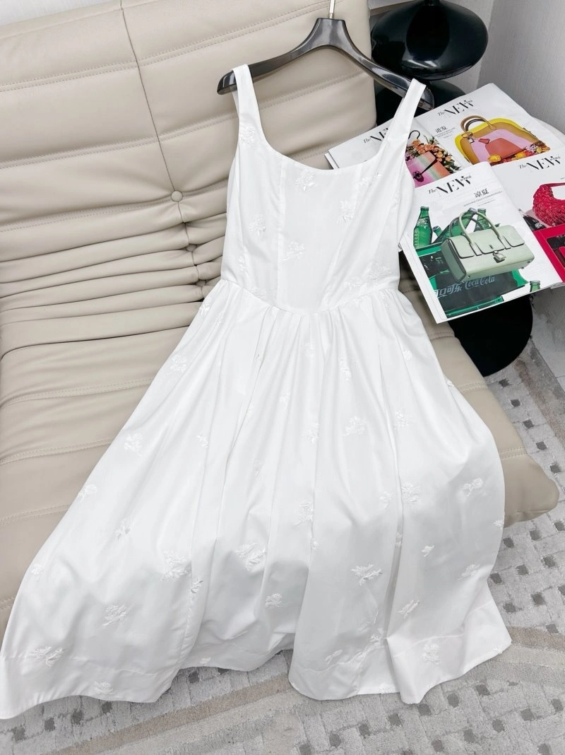 Unclassified Brand Dress