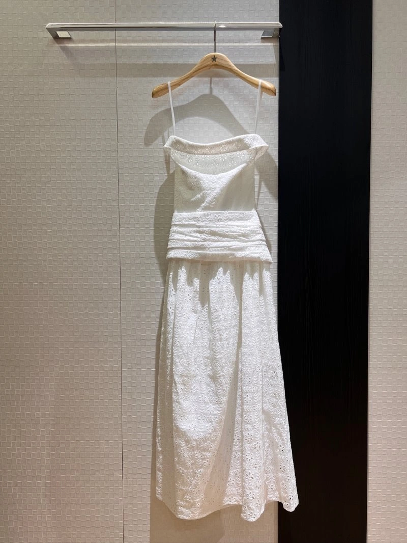 Unclassified Brand Dress