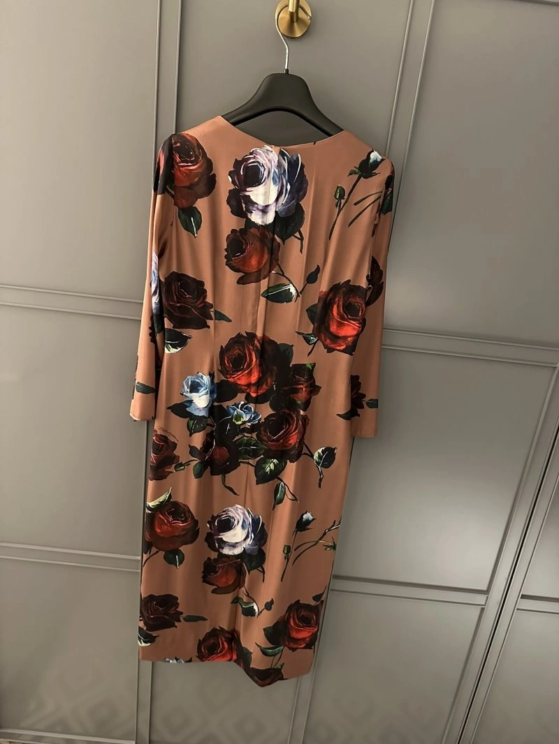 Low-cost Unclassified Brand Dress