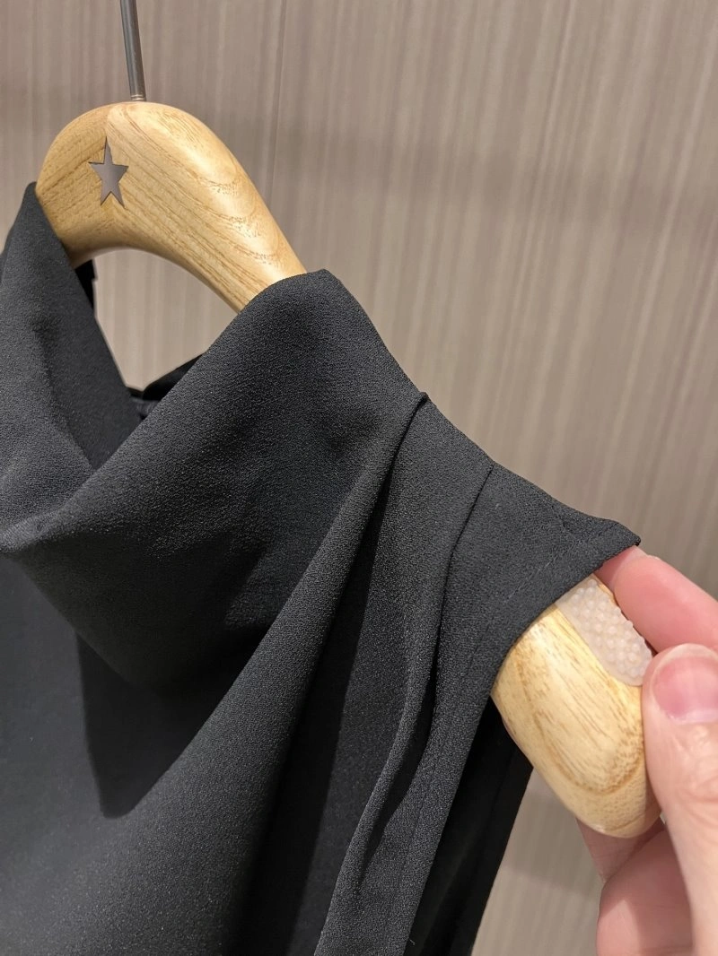 Real Unclassified Brand Dress