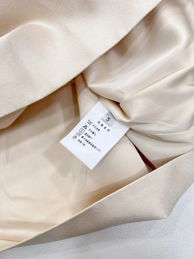 Real Unclassified Brand Dress