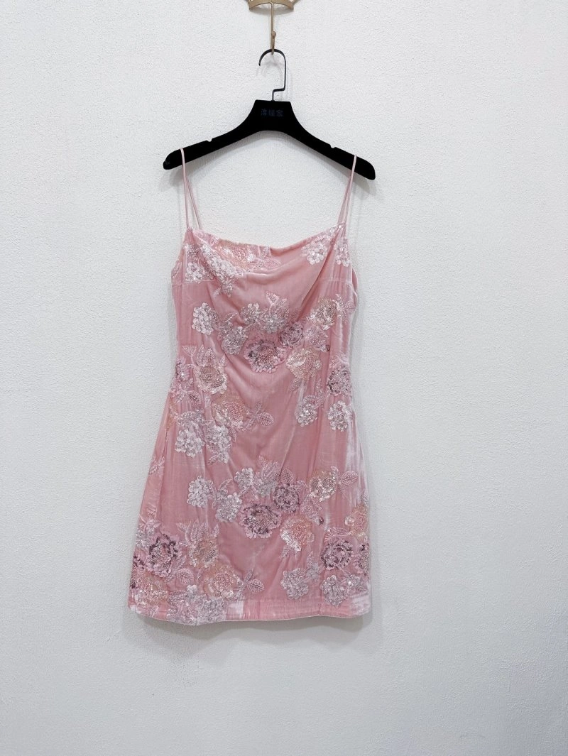 Unclassified Brand Dress