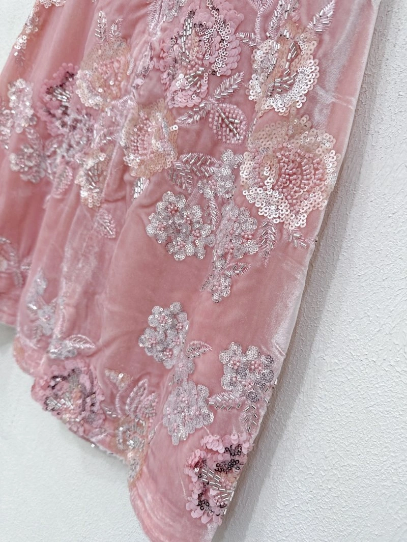 Low-cost Unclassified Brand Dress
