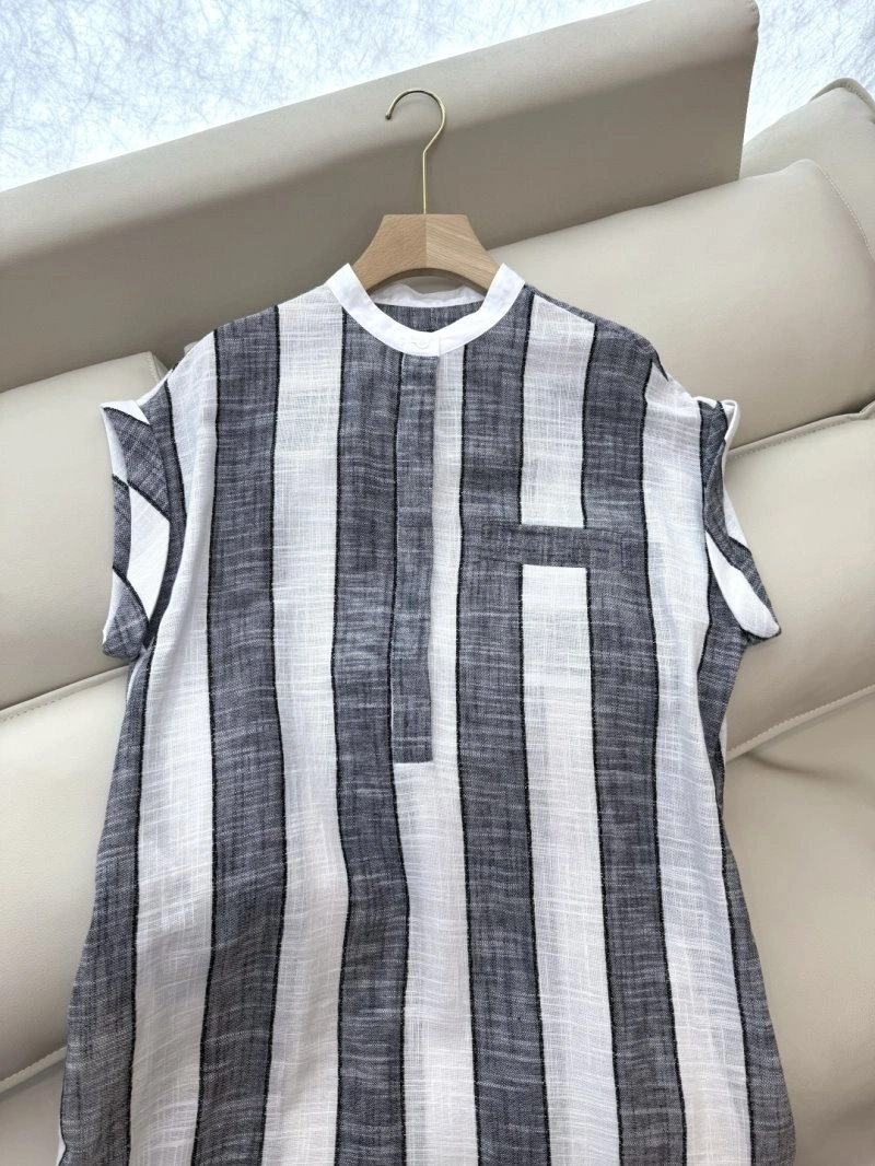 Inexpensive Unclassified Brand Dress