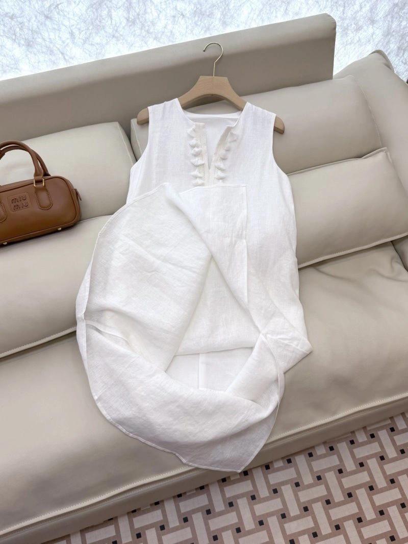 Economical Unclassified Brand Dress