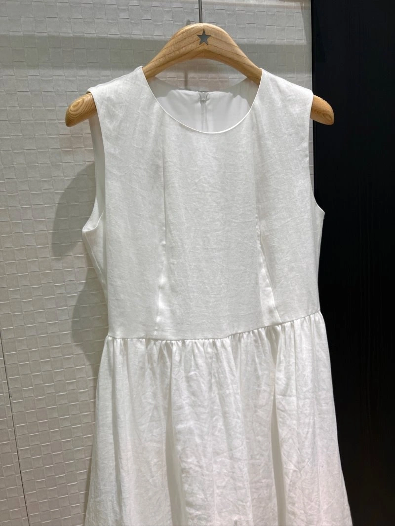Precise copy Unclassified Brand Dress