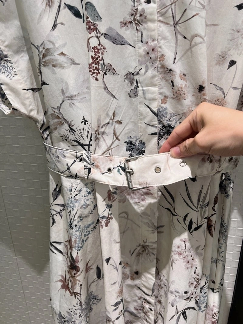 High accuracy Unclassified Brand Dress