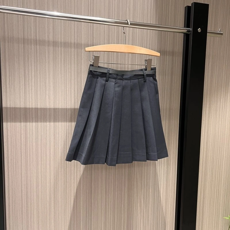 Value-priced Unclassified Brand Dress