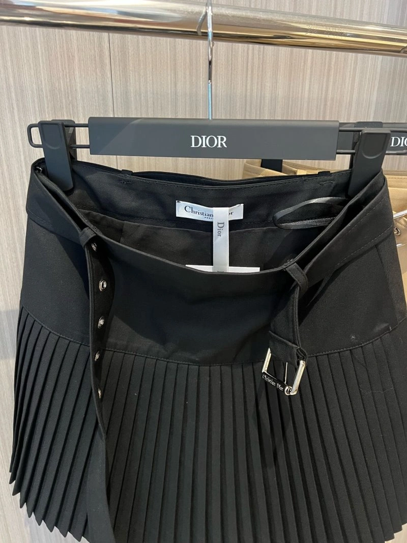 Discounted Unclassified Brand Dress