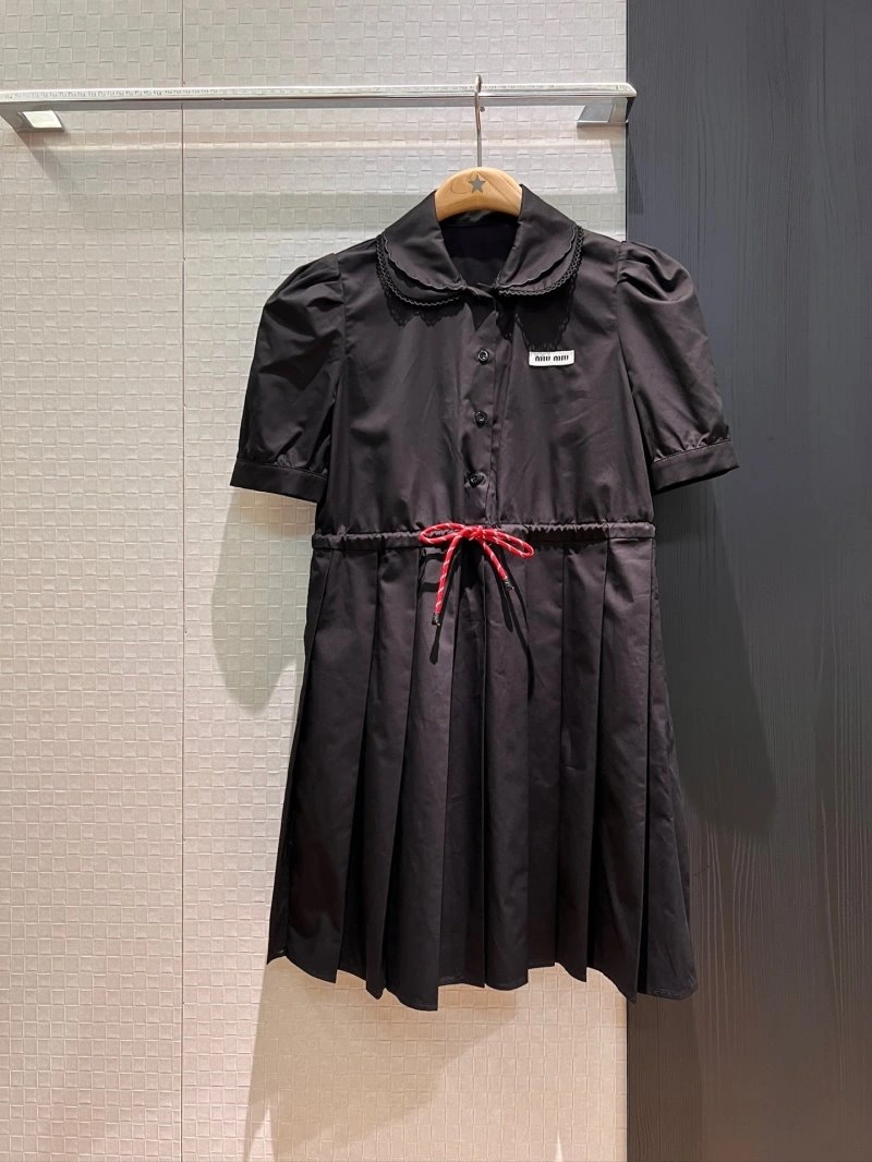 Unclassified Brand Dress
