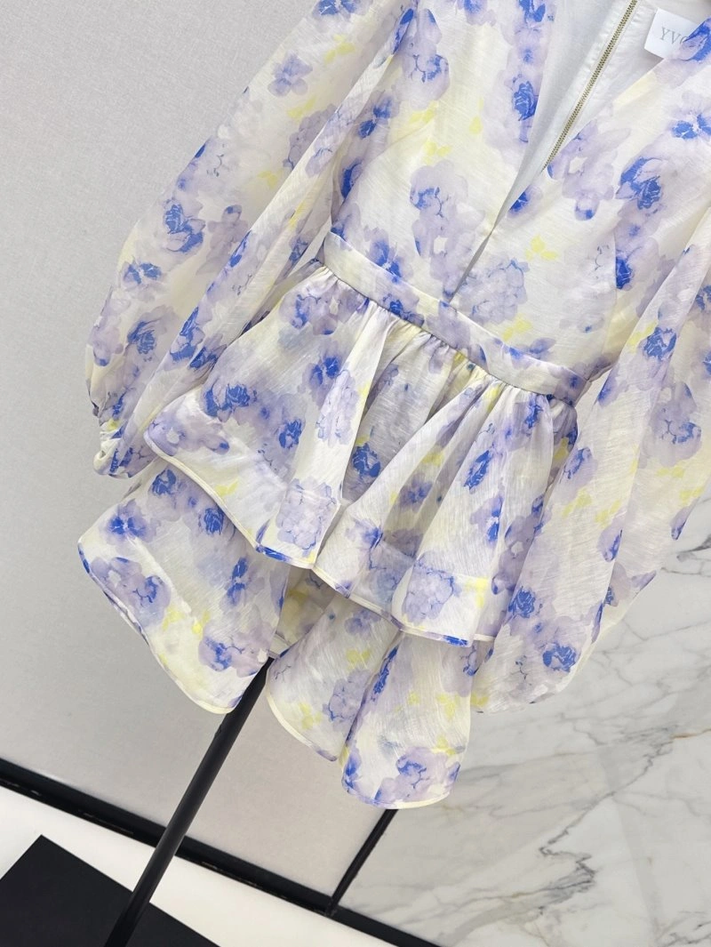Cut-rate Unclassified Brand Dress