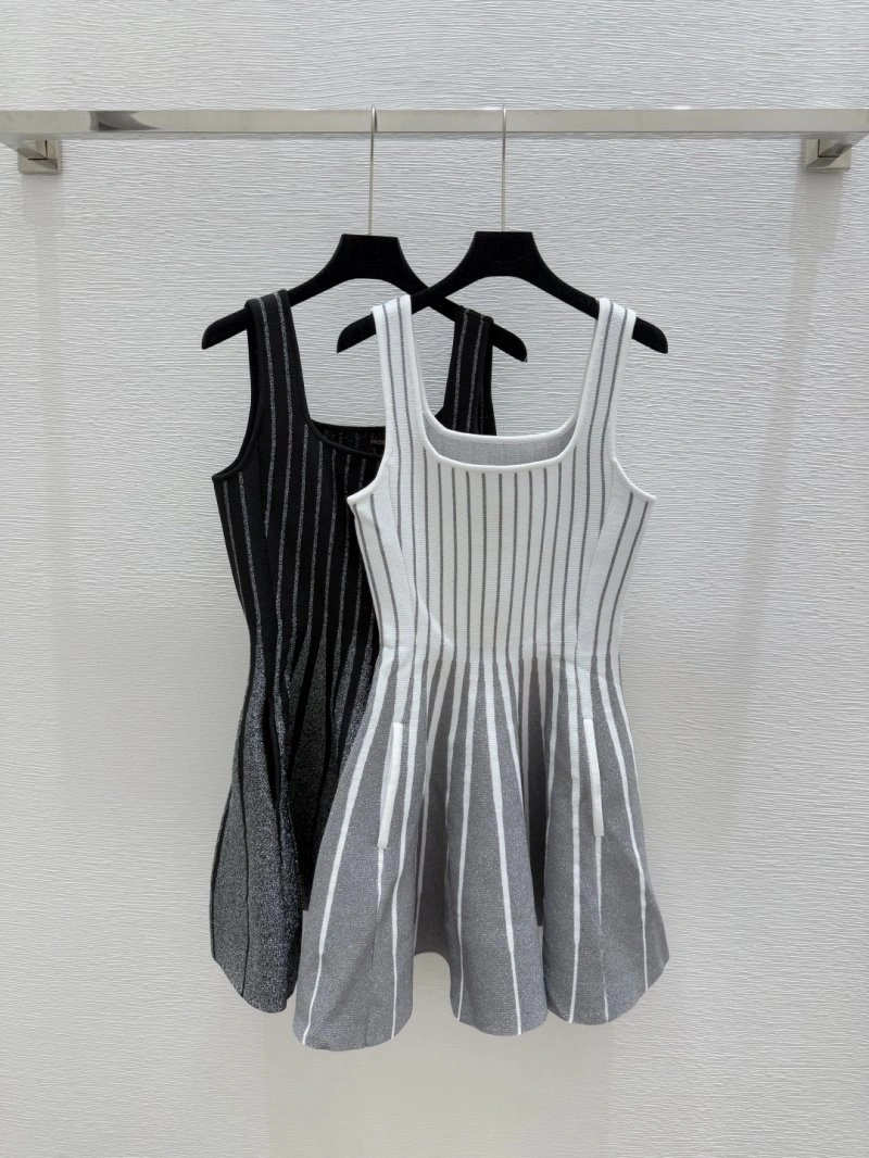 Unclassified Brand Dress