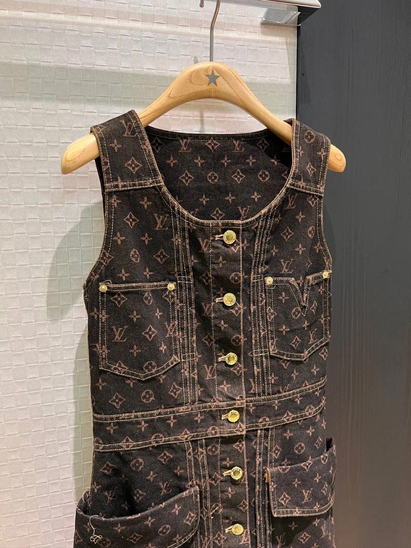 Authentic Unclassified Brand Dress