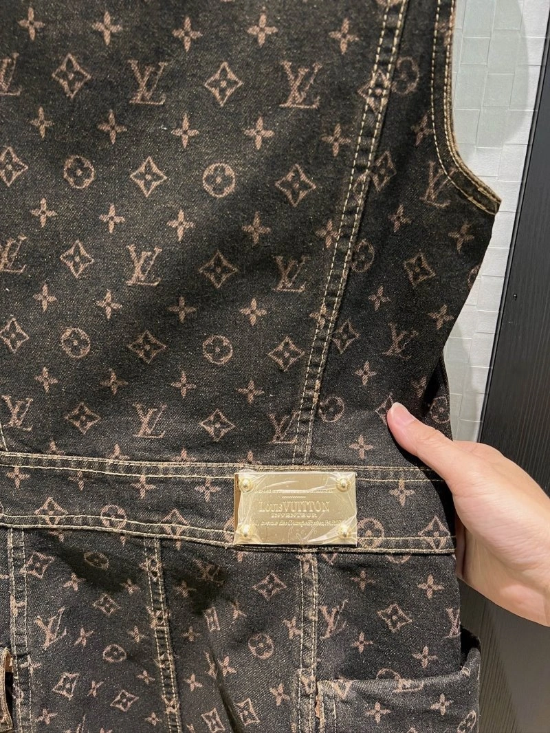 Authentic Unclassified Brand Dress