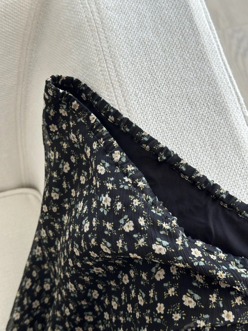 Genuine Unclassified Brand Dress