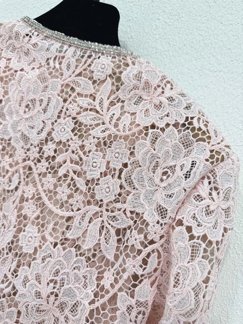 Cut-rate Unclassified Brand Dress