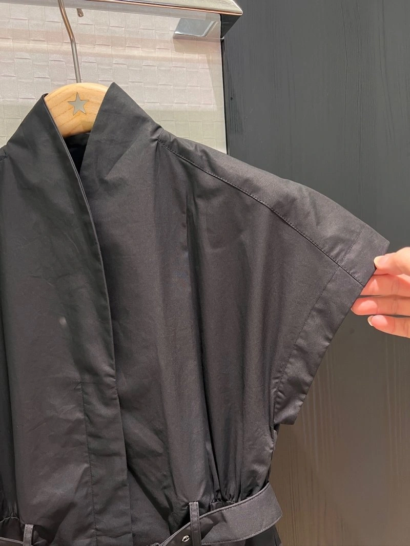 Low-cost Unclassified Brand Dress