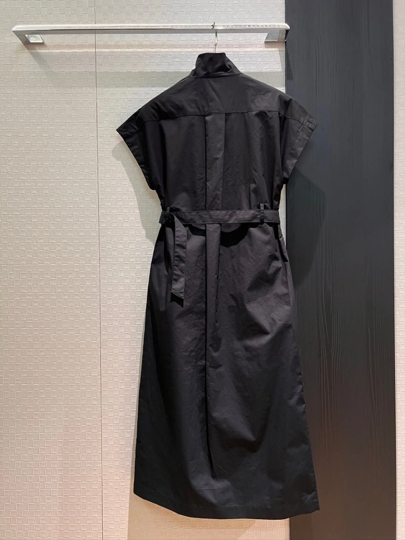 Low-cost Unclassified Brand Dress
