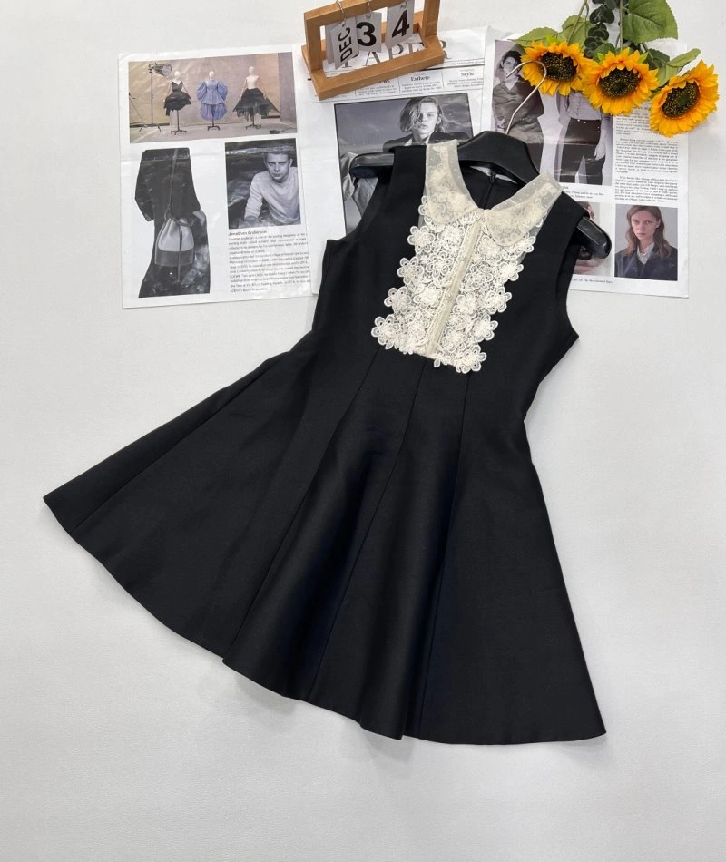 Unclassified Brand Dress