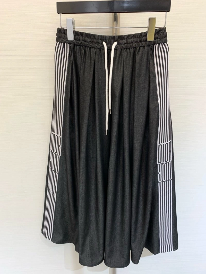 Genuine Unclassified Brand Dress
