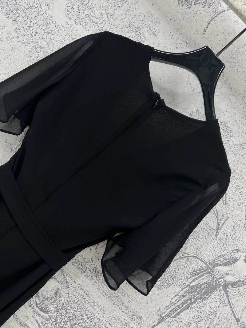 Exact replica Unclassified Brand Dress