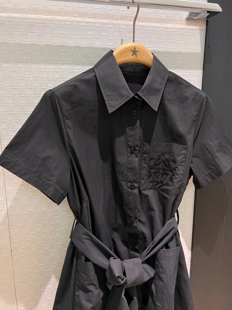 Real Unclassified Brand Dress