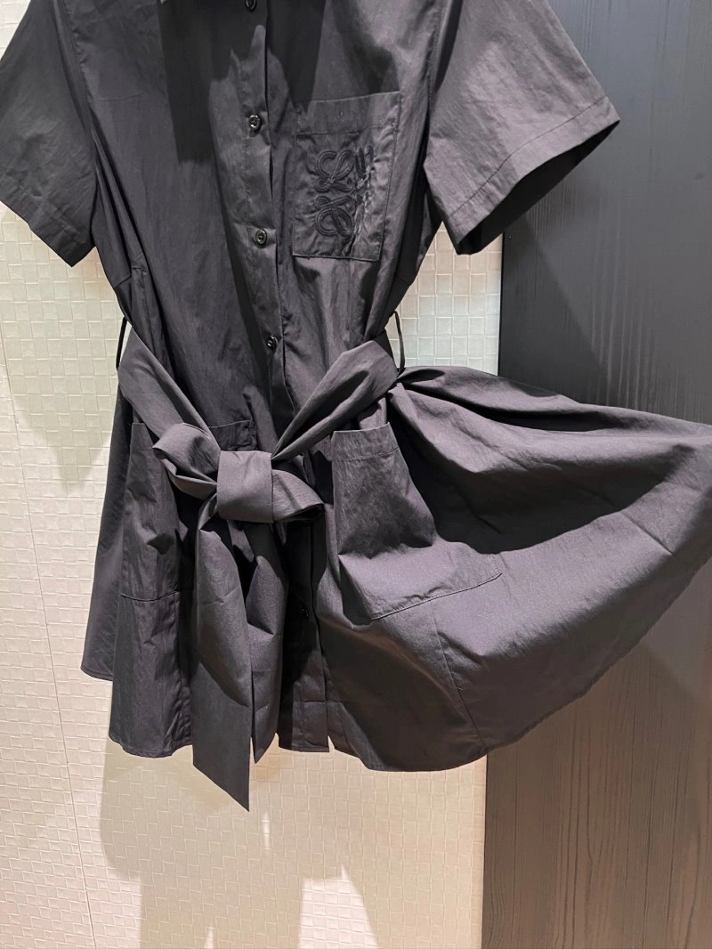Real Unclassified Brand Dress