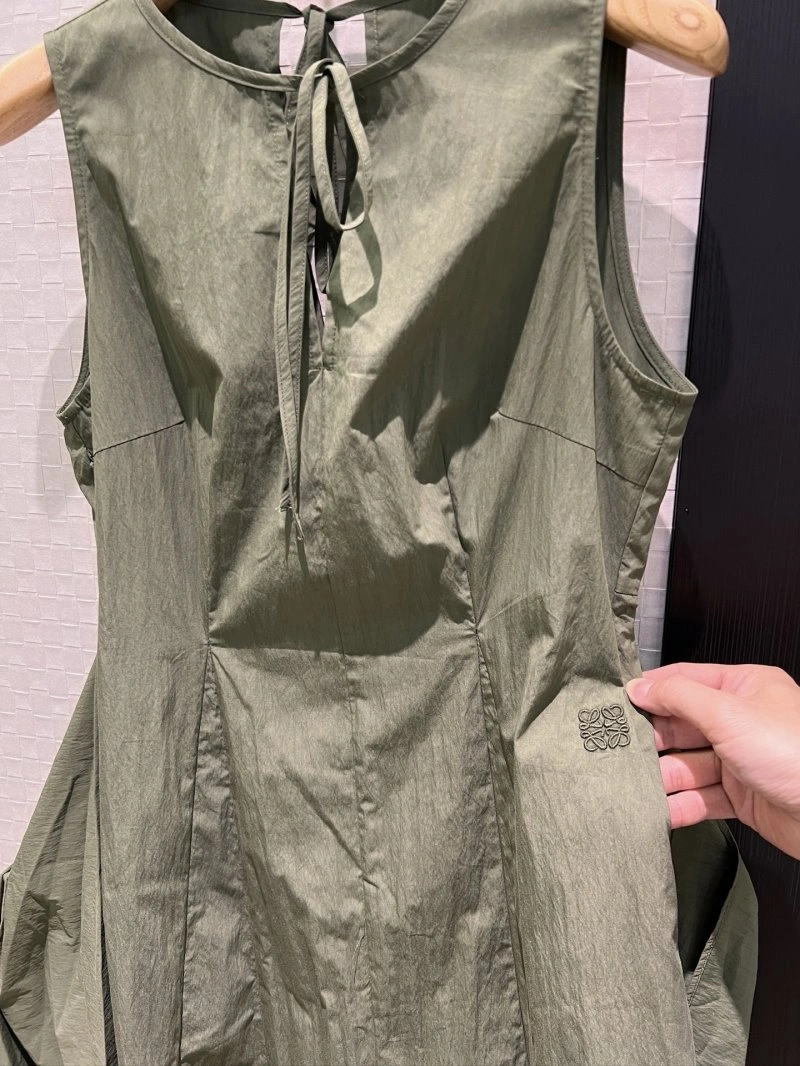 Genuine Unclassified Brand Dress