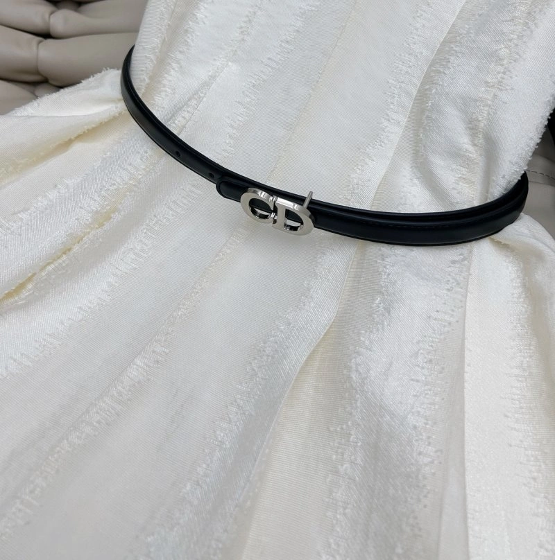 Indistinguishable Unclassified Brand Dress