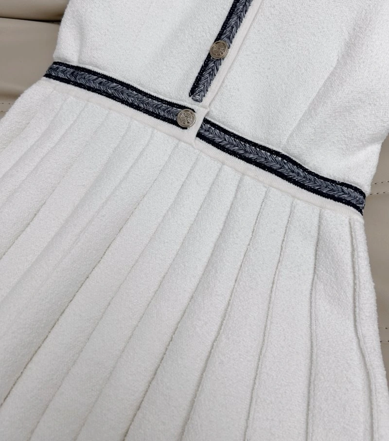 Inexpensive Unclassified Brand Dress