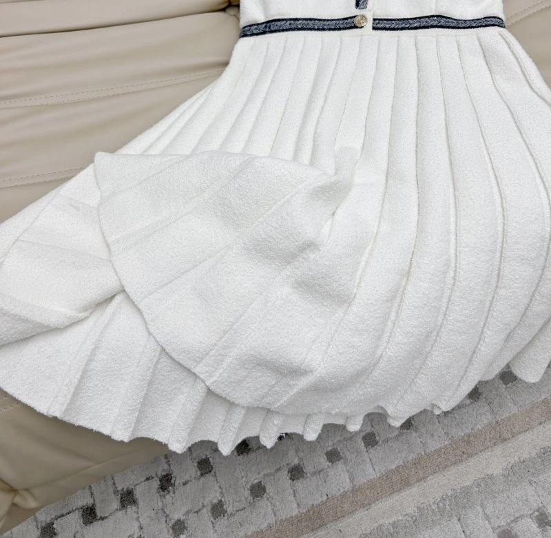 Inexpensive Unclassified Brand Dress