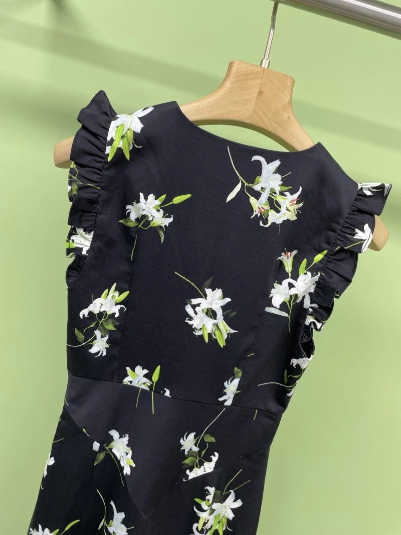 Real Unclassified Brand Dress
